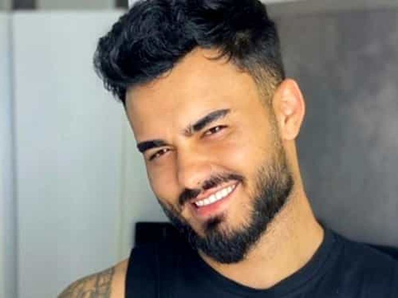 Jador a lansat o piesă nouă! Artistul vorbește pe live despre melodie ...