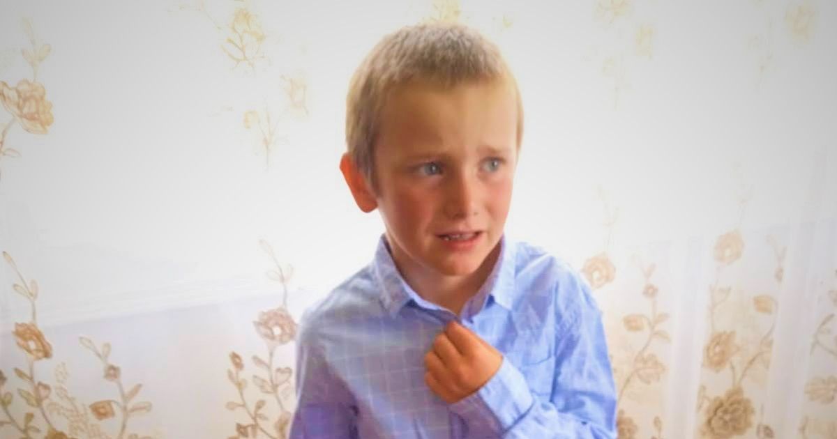 Povestea cutremurătoare a lui Dumitru, un băiețel de 8 ani bolnav de ...