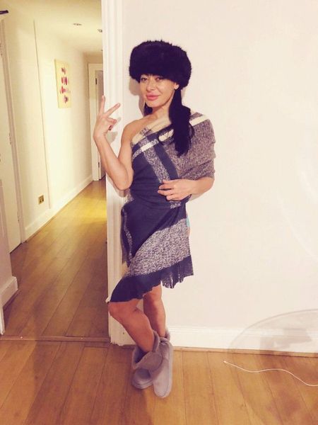 Sandra Romain, fostă starletă pentru adulți, acum pensionară! Are 42 de ...