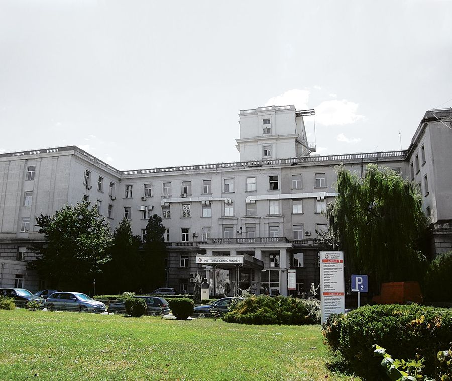Situație șocantă la Institutul Fundeni. Cum așteaptă bolnavii de cancer ...