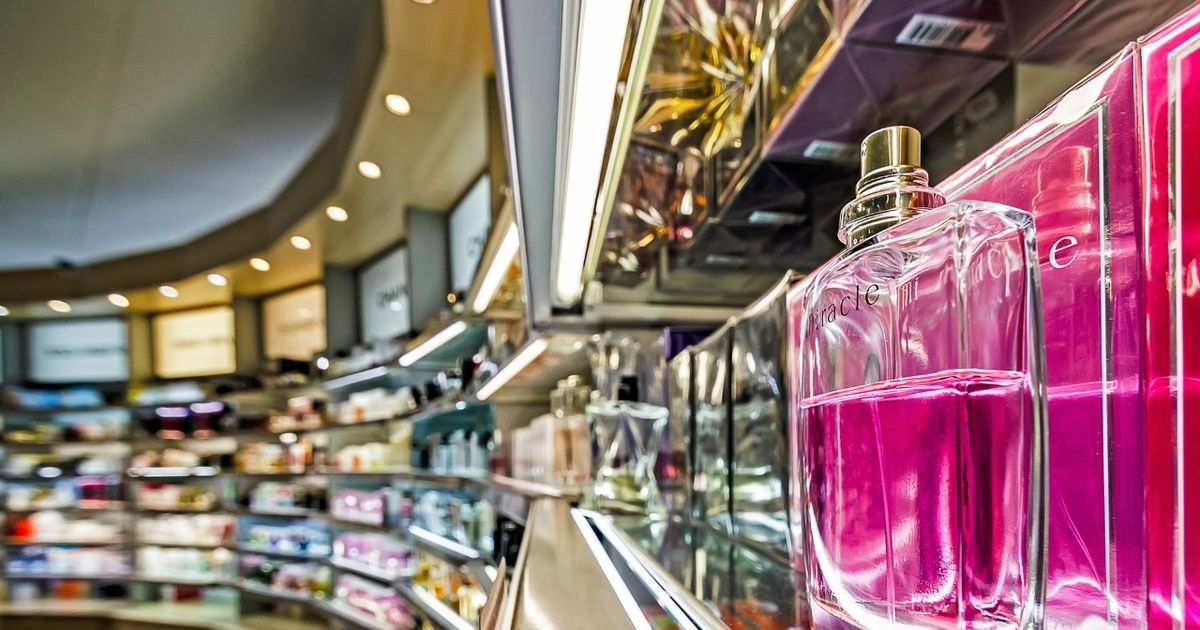 Cele mai bune parfumuri Victoria's Secret - WOWbiz.ro