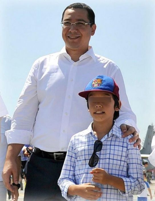 Cum arată Roxana Ponta, prima soție a lui Victor Ponta! Imagini de ...