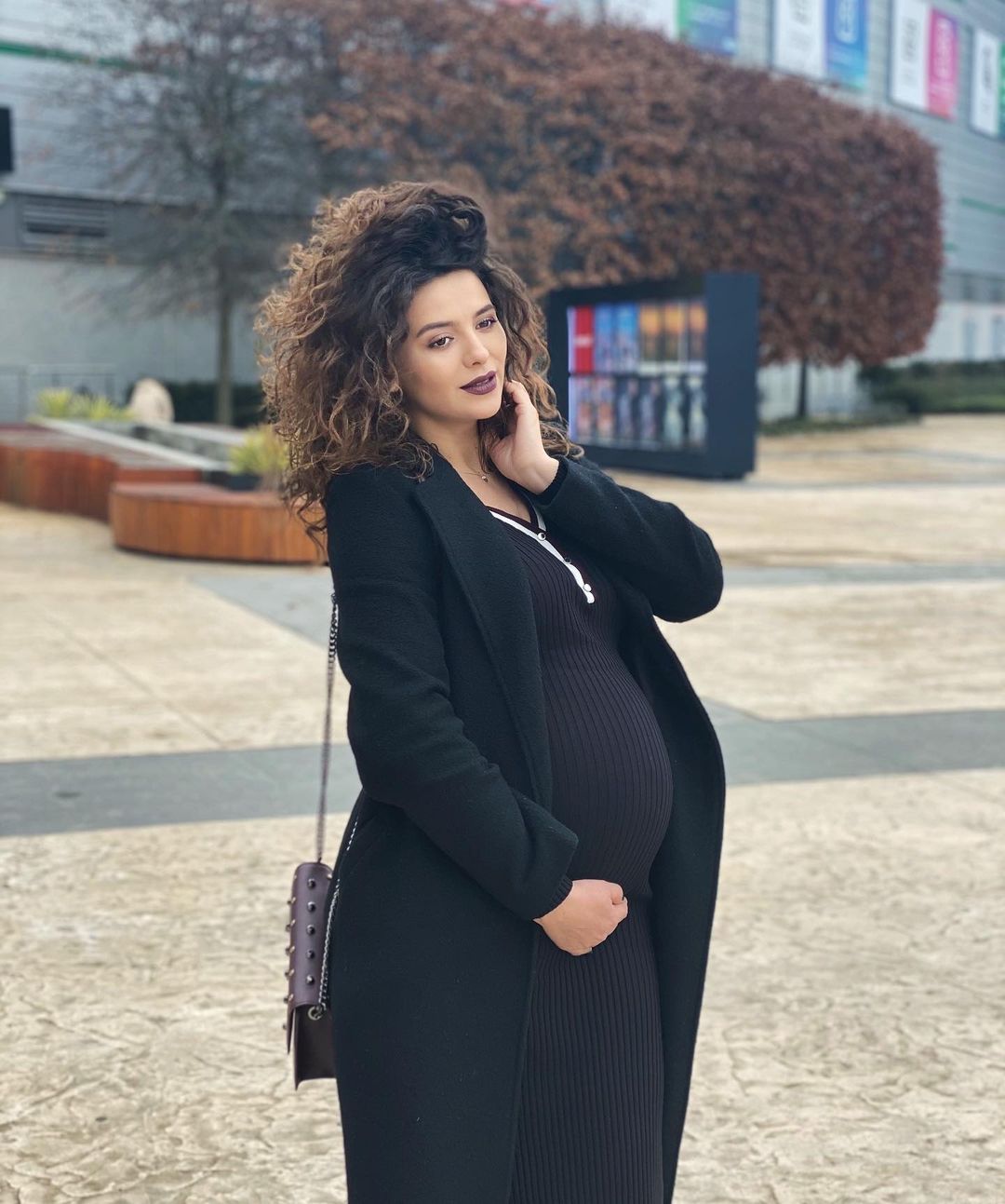 Like Creața a devenit mămică pentru a treia oară! Prima imagine cu ...