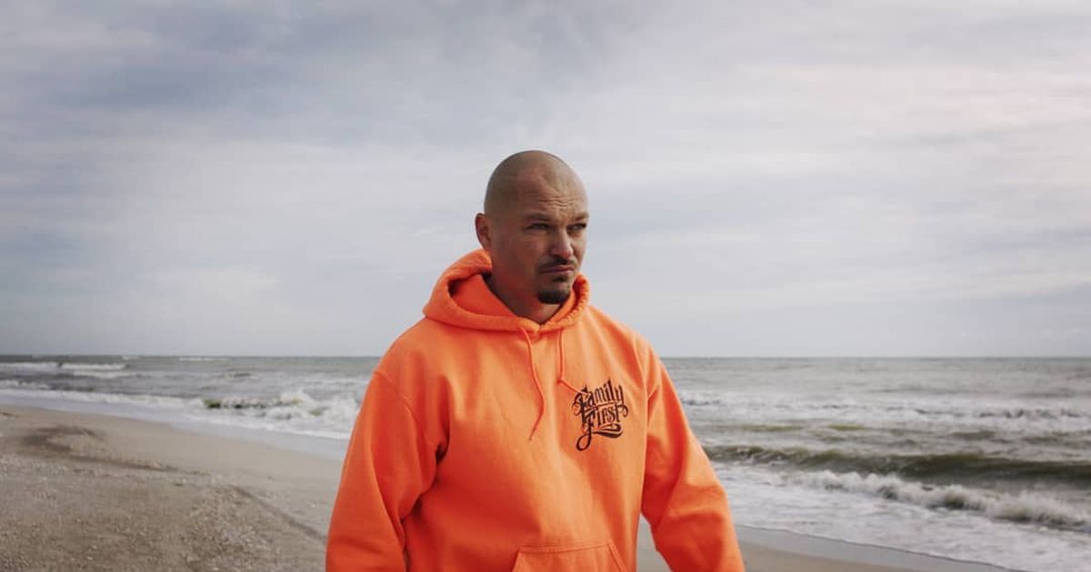 Unde locuieşte Puya. Vezi unde s-a mutat cunoscutul rapper care a făcut ...