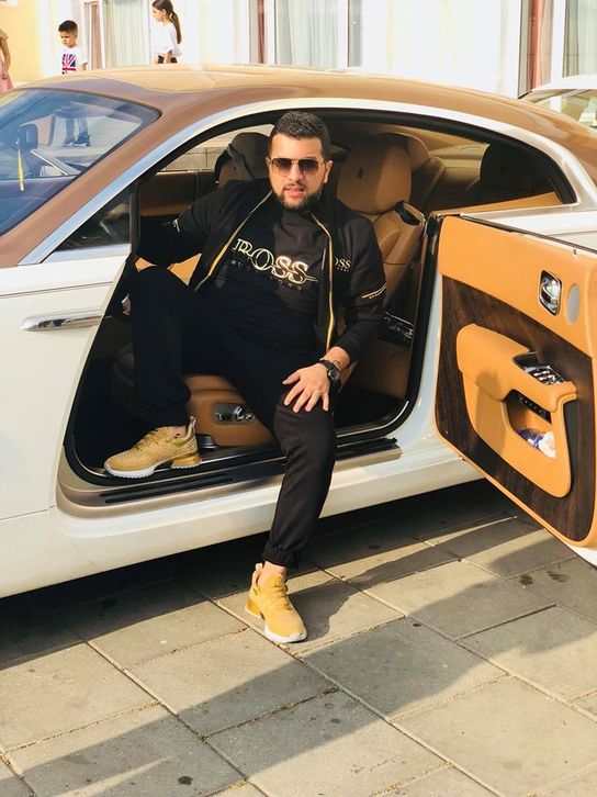 Tzanca Uraganu, show la nuntă fără restricții! VIDEO - WOWBiz