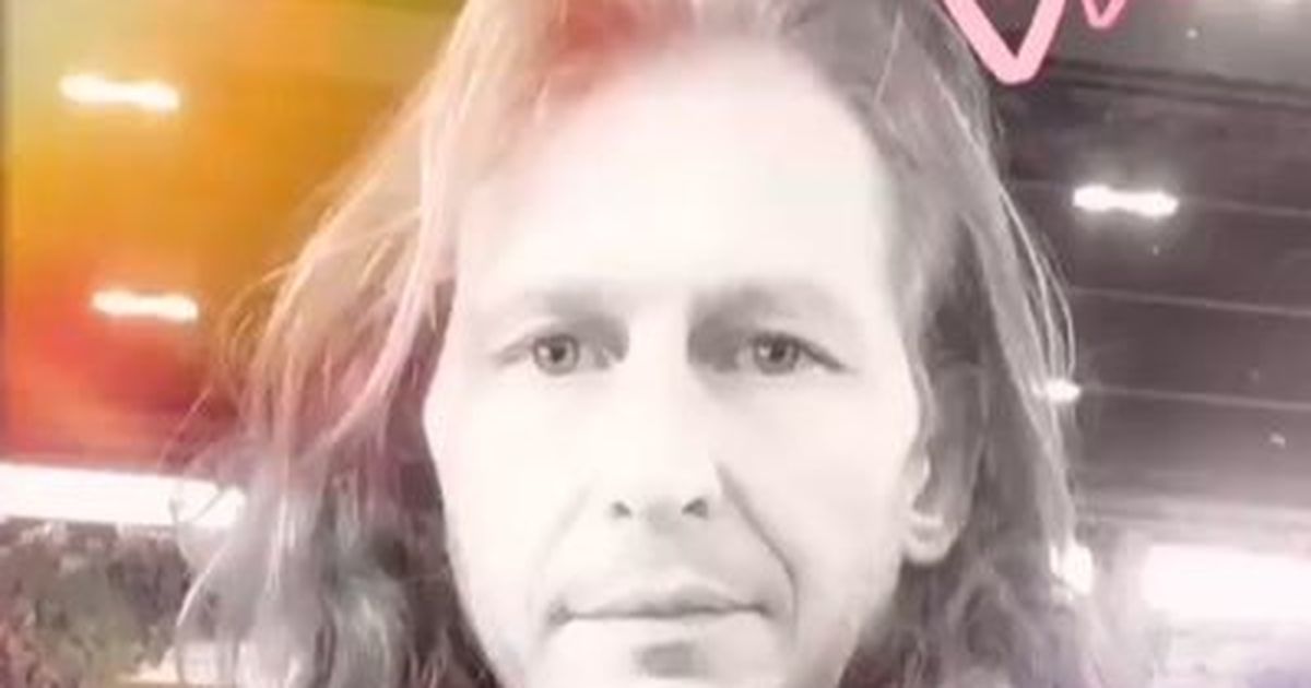 Mircea Solcanu se întoarce pe scenă, la 7 ani după ce a părăsit ...