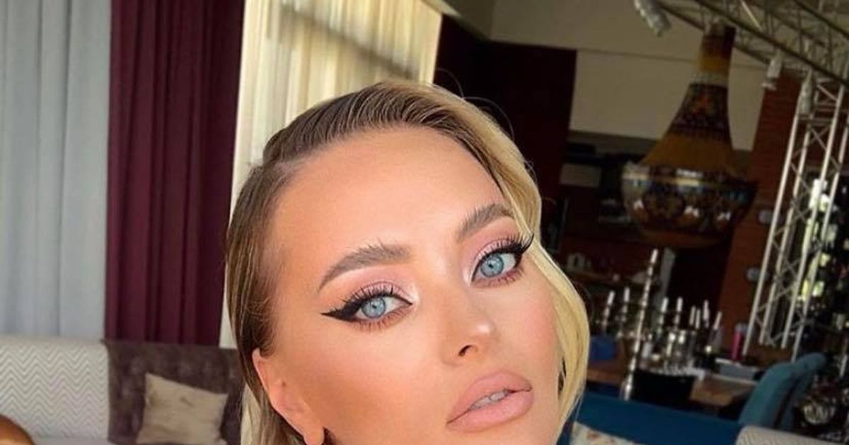 Delia și soțul ei, Răzvan Munteanu, o echipă atât în viața privată, cât ...