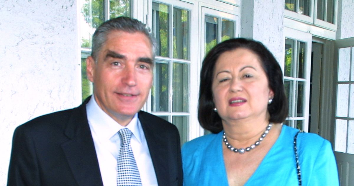 Mioara Roman a murit. De ce a divorțat aceasta de soțul ei, Petre Roman ...