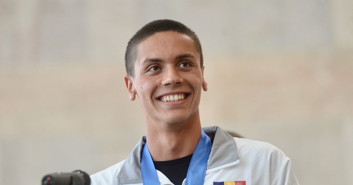 Ce înălțime are David Popovici, puștiul minune care a făcut senzație la ...