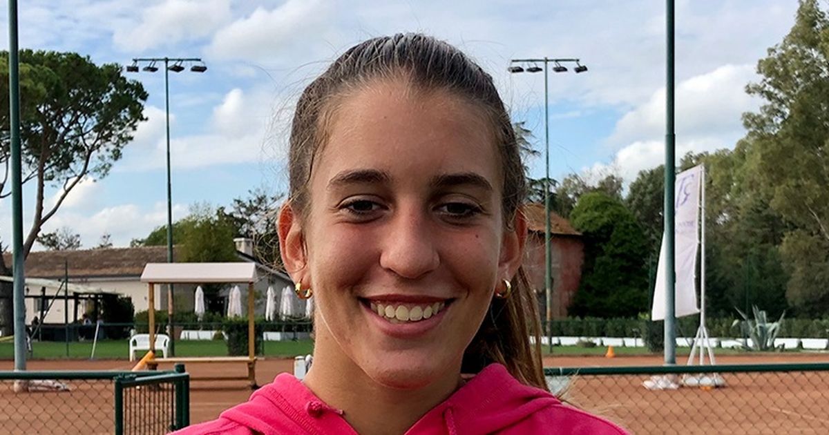 După Bianca Andreescu și Emma Răducanu, încă o tânără cu rădăcini ...