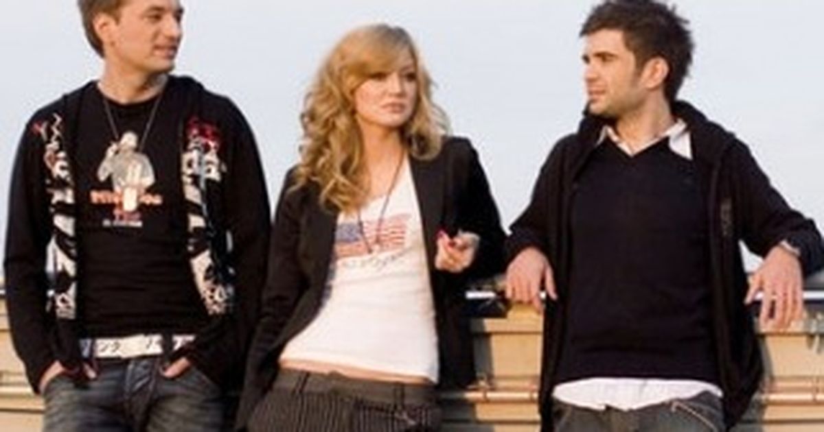 Vă mai aminiți de formația "Activ"? Ce s-a ales de membrii trupei? - WOWBiz