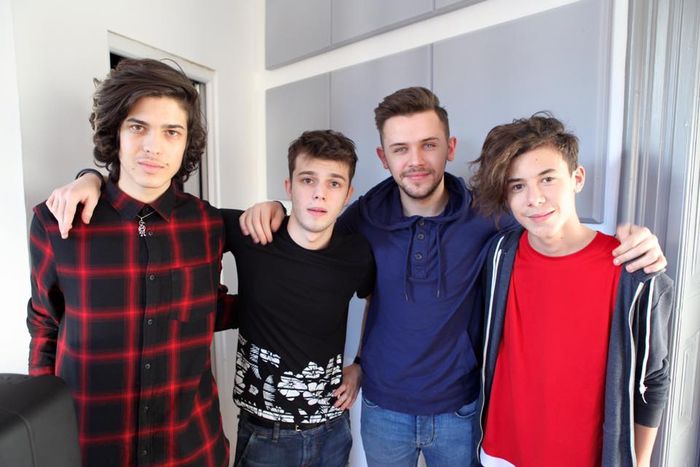 Acum câțiva ani erau idolii adolescentelor, iar acum nu se mai știe ...