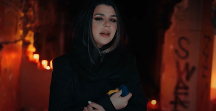 EXCLUSIV. Laura Bruma a lansat prima ei piesă în engleză, dedicată ...