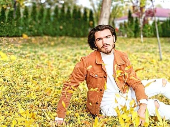 Stiri despre Vedete și Showbiz:: Știri Mondene despre toate personajele ...