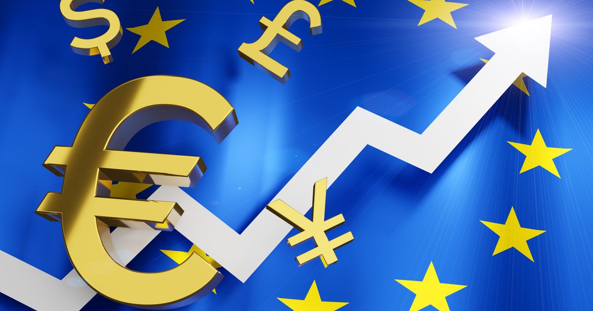 Curs valutar BNR, joi, 5 mai 2022. Cât valorează Euro, Dolar, Lira ...