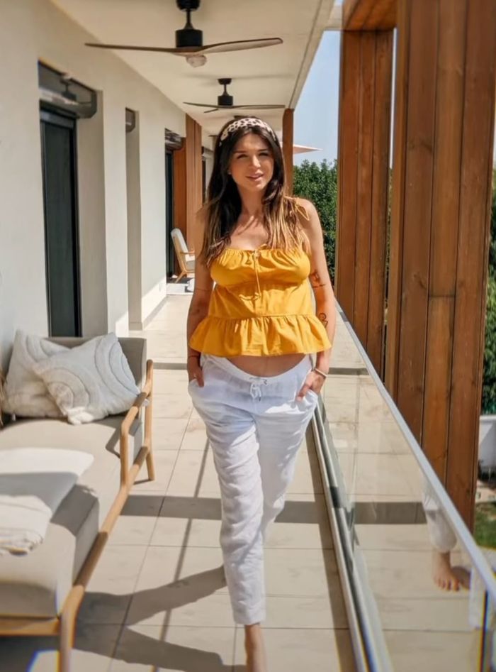 Soția lui Vladimir Drăghia, ultimele fotografii cu burtica de gravidă! Alice Cavaleru se ...