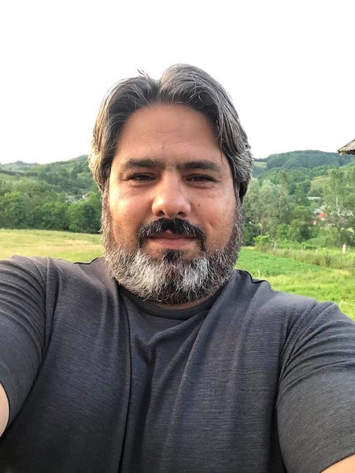 Cum arată acum Costel Busuioc, zidarul ce a devenit tenor - WOWbiz.ro