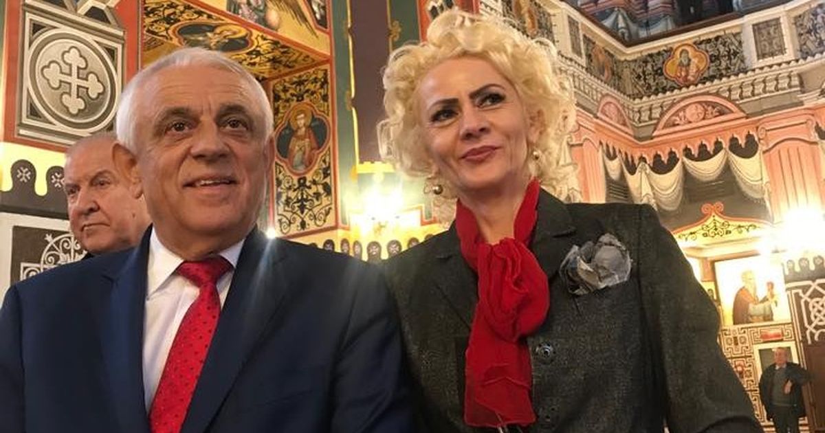 Cum arată și cu ce se ocupă soția lui Petre Daea, ministrul ...