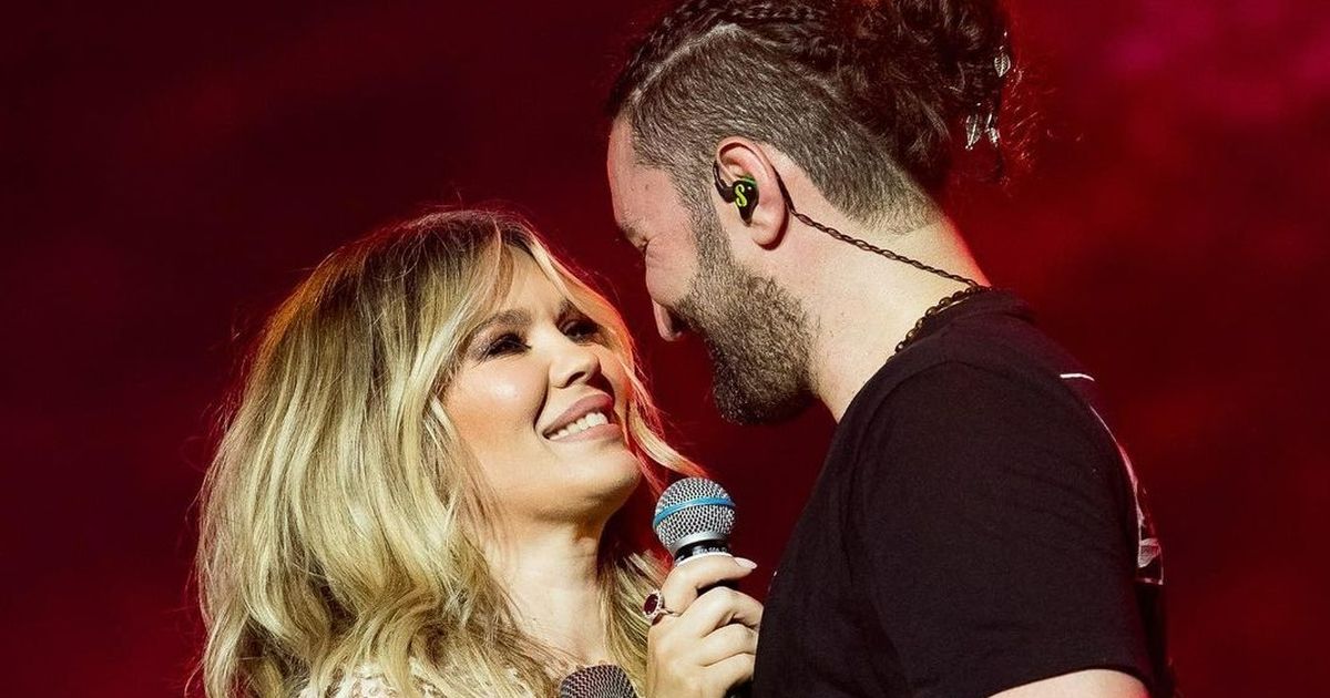 Bat clopote de nuntă pentru Smiley și Gina Pistol? Postarea cu care ...