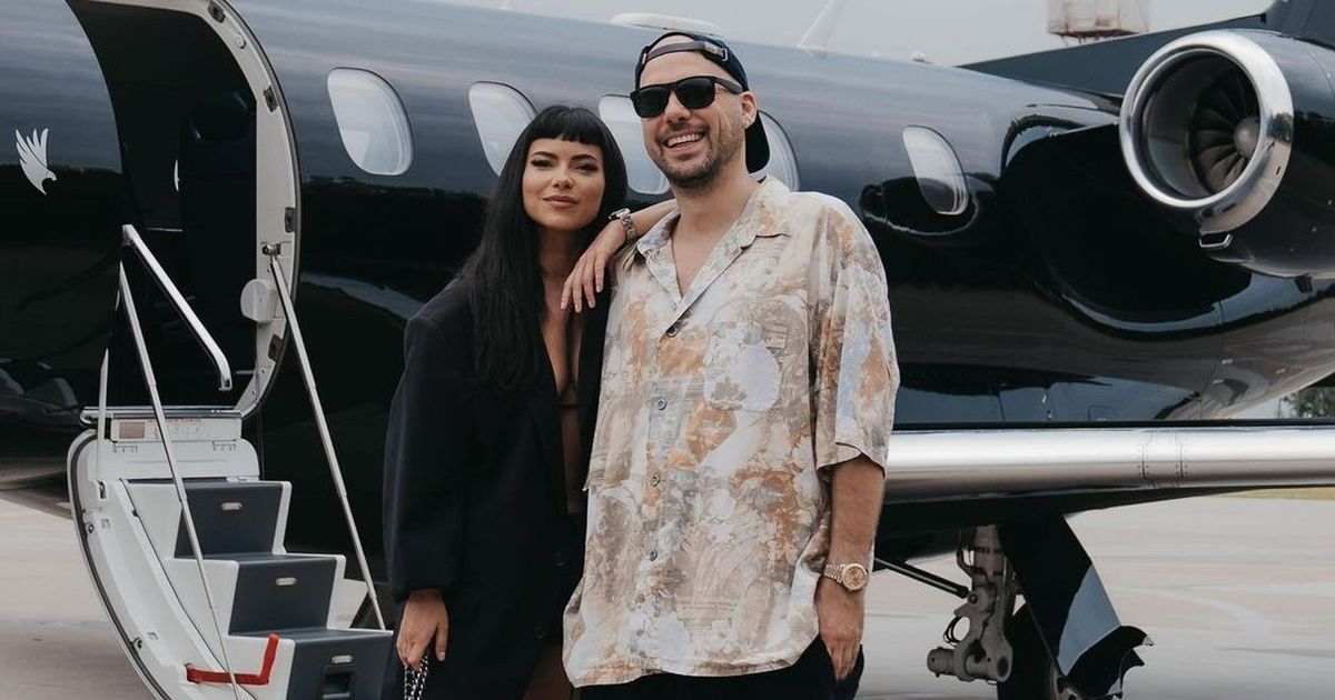 Deliric a cerut-o în căsătorie pe Inna! Artista a publicat prima ...