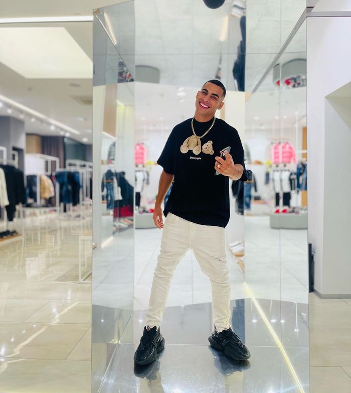 Cine este Gheboasa. Biografie: vârstă, nume real și carieră. Artistul ...