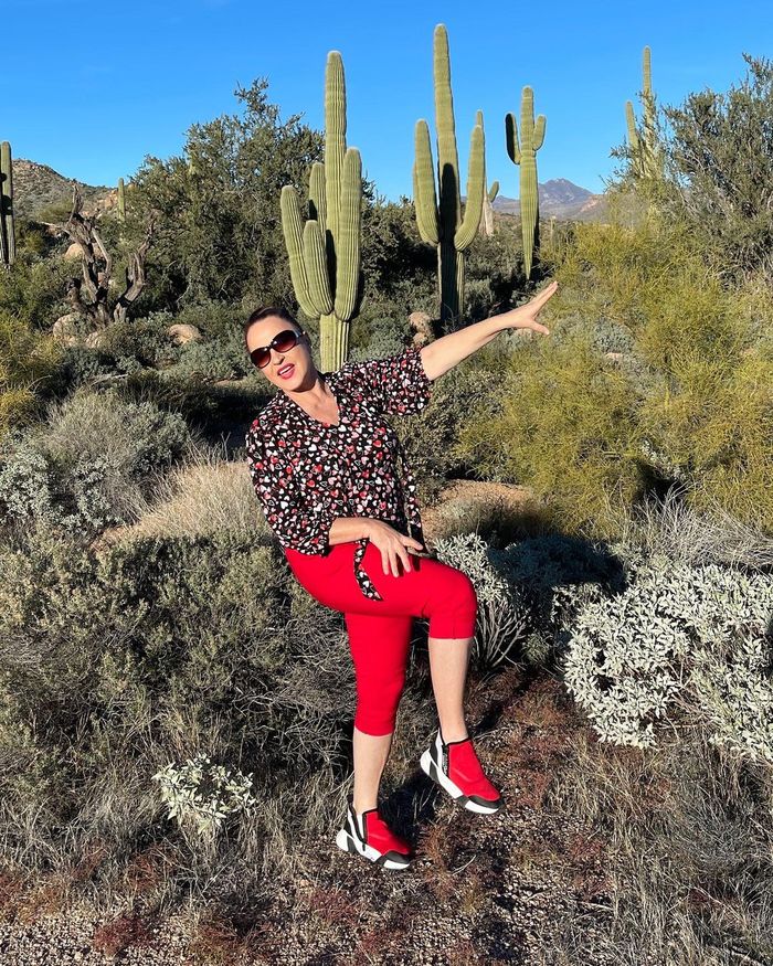 După 40 de ani de muncă, Maria Dragomiroiu primește o pensie extrem de ...