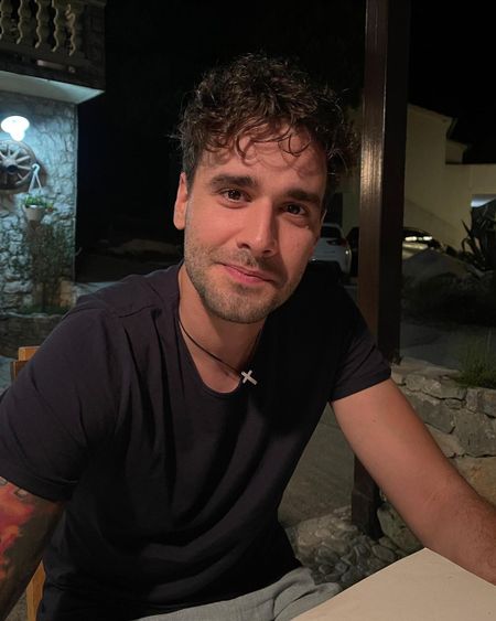 Cine e Andrei Ivan din serialul „Lia”. Trăiește o poveste de dragoste ...