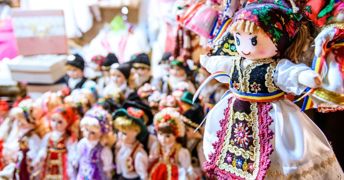 Legenda Babei Dochia. Legătura acesteia cu Mărțișorul și luna Martie ...