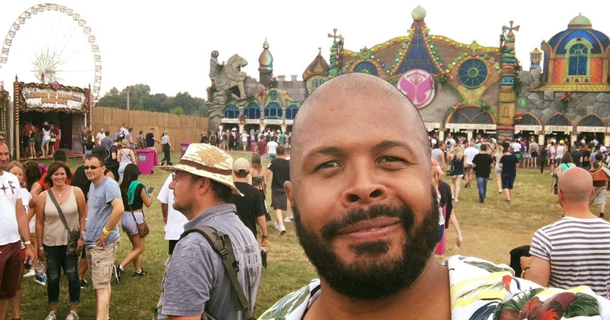 Cine este Cabral Ibacka. Biografie: Vârstă, studii, carieră, familie ...