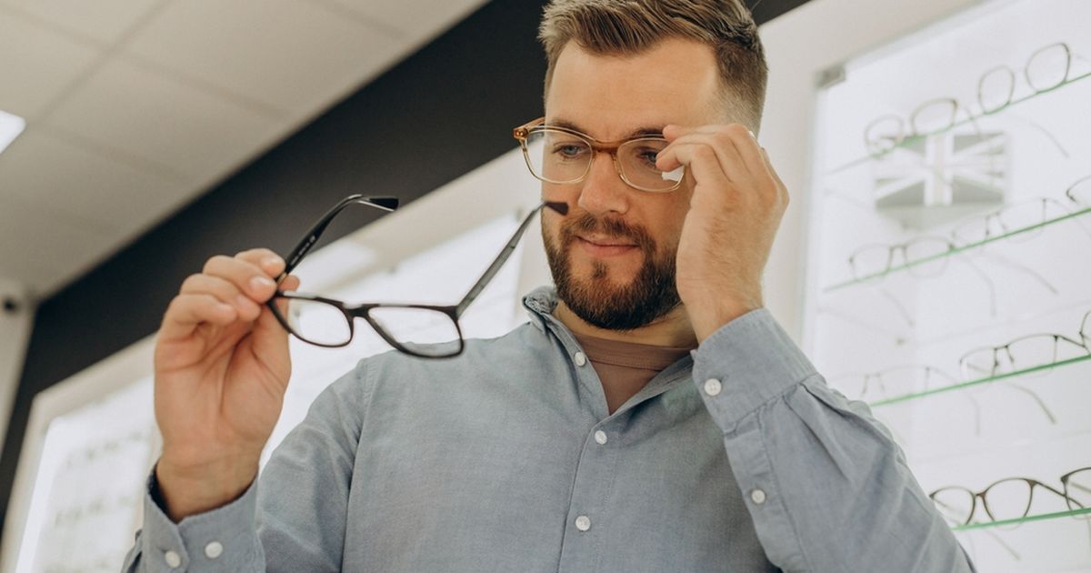 Cum te pregăteşti pentru un consult optometric? 5 sfaturi - WOWBiz