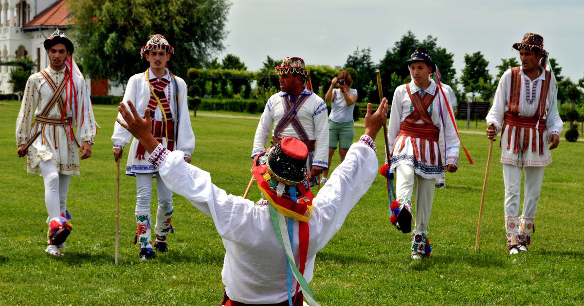 Tradiții de Rusalii 2023: Vezi care sunt obiceiurile românești care se ...