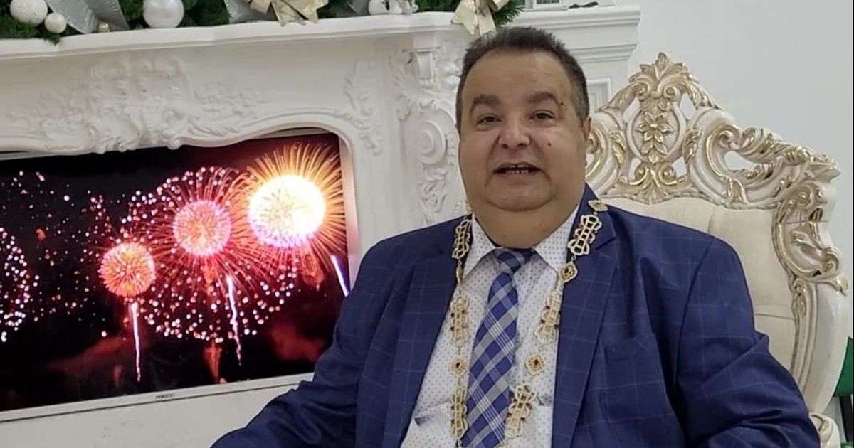 Cine este „regele” Dorin Cioabă. Vezi cum a ajuns bărbatul să conducă o ...