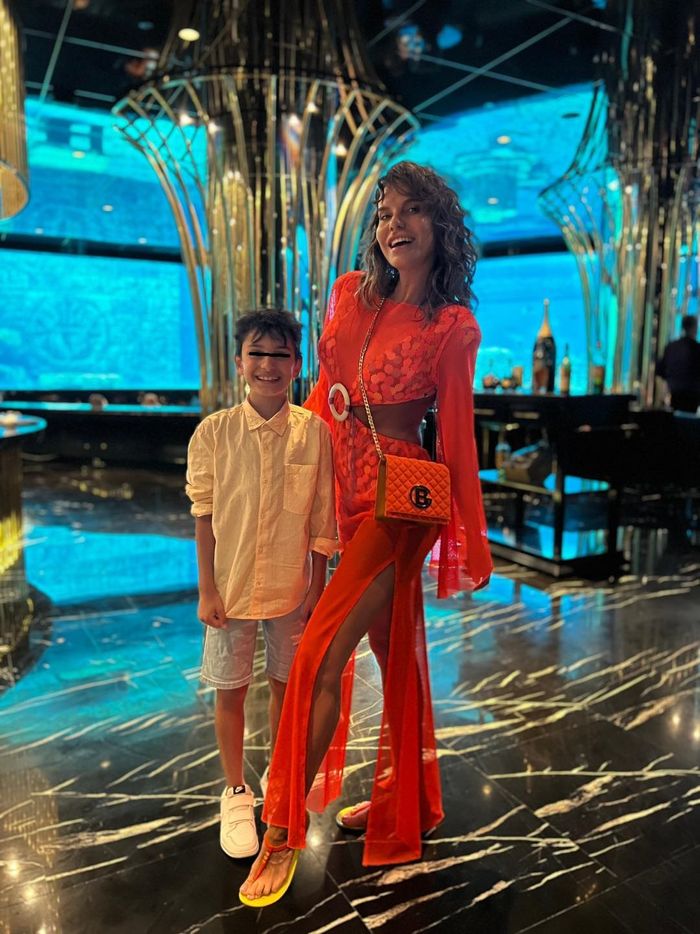 ”Îmi cer scuze” Ce gest a făcut Anna Lesko în vacanță față de o fetiță ...