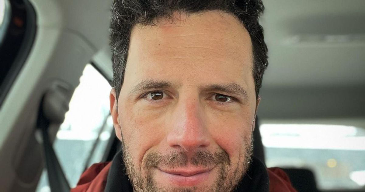 Adrian Nartea și-a făcut o schimbare surprinzătoare de look! Reacția pe ...