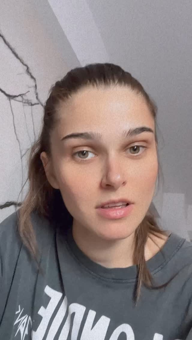 ”S-a operat” Imaginea cu care Theo Rose și-a îngrijorat fanii, la ...