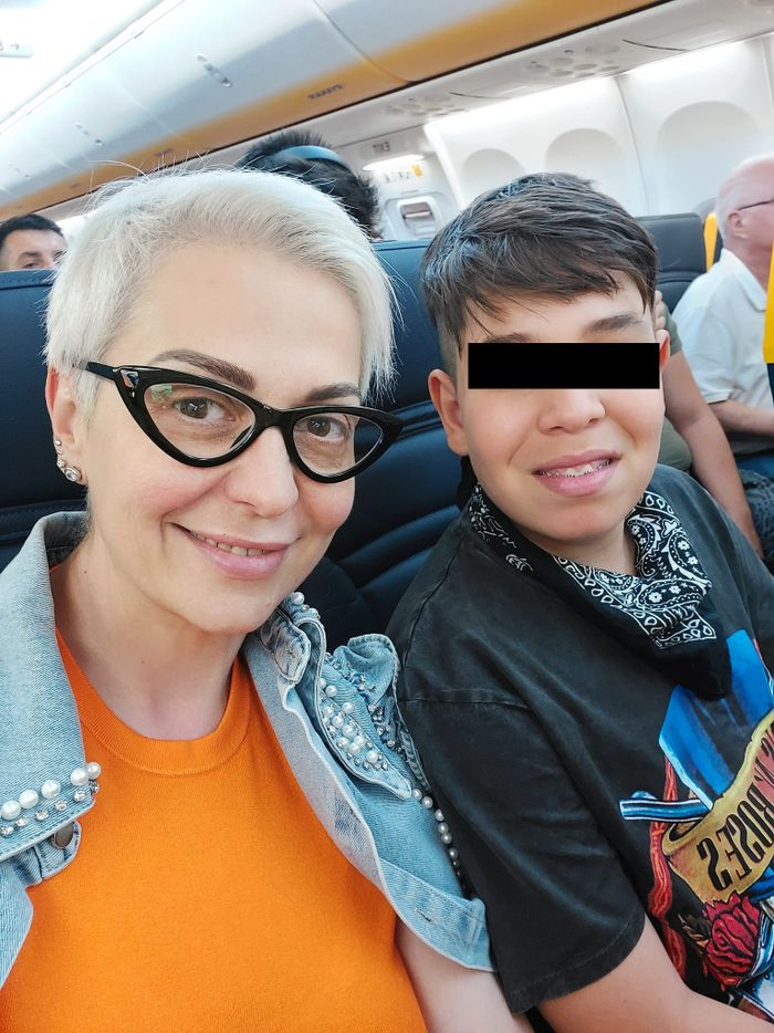 Momente de panică pentru Monica Anghel! Fiul ei a fost operat de ...