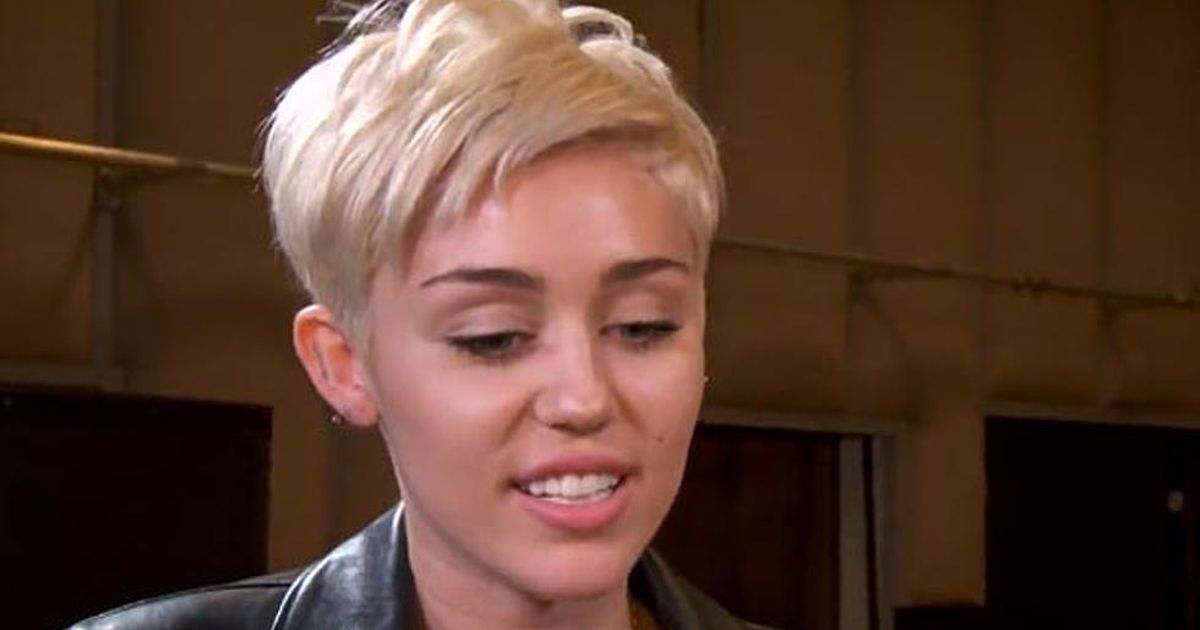 Miley Cyrus, umilita pe Facebook! A aparut un video socant cu ea si ...