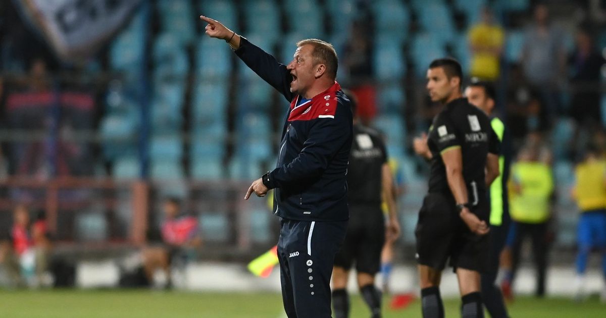 Dorinel Munteanu este antrenorul etapei cu numărul zece din campionat ...