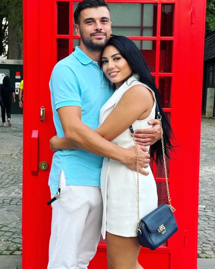 Prima imagine cu noua iubită a lui Marius Elisei, bruneta care i-a ...