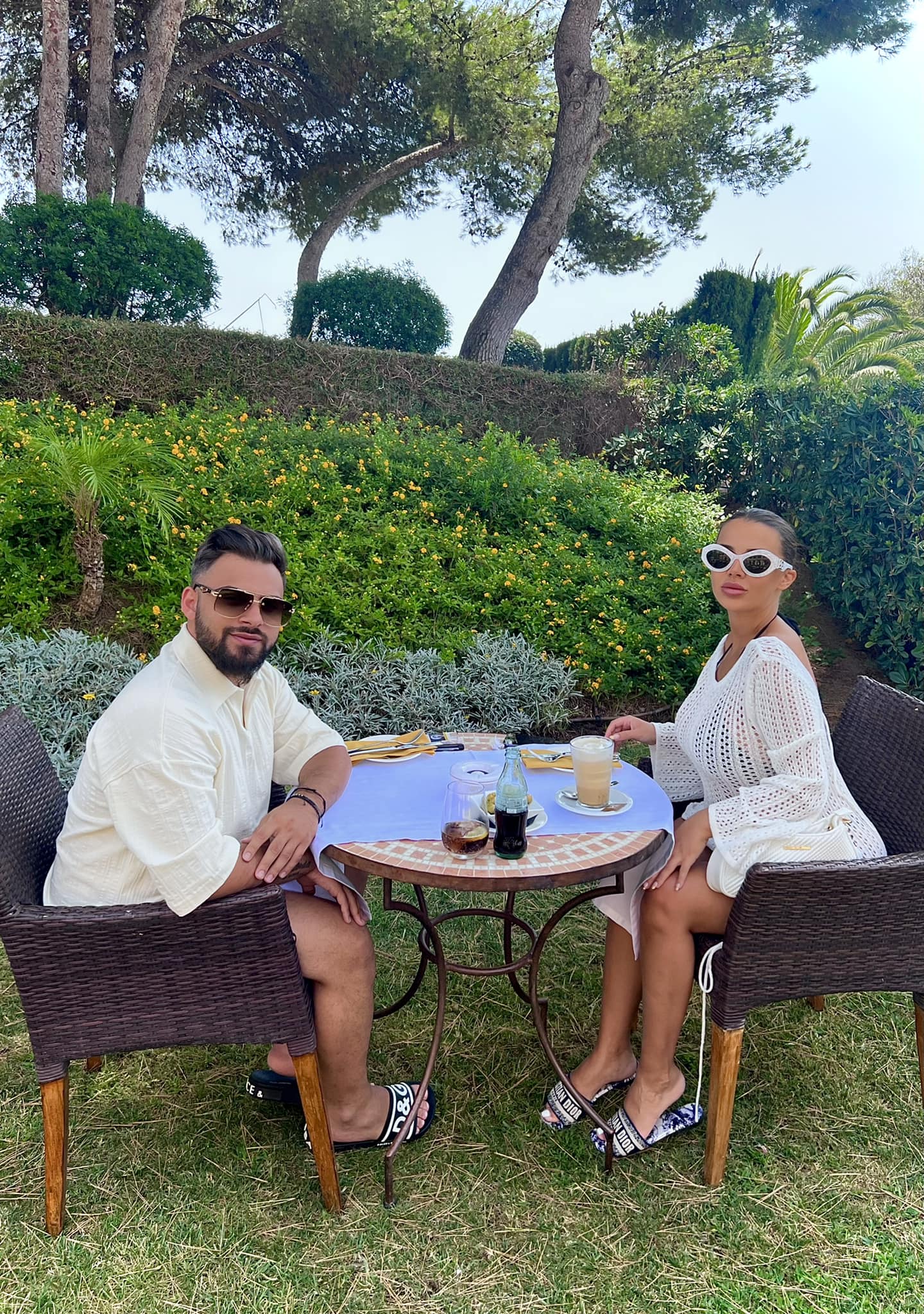 Imagini cu Andra Volos, surprinsă acasă la Dorian Popa! Puțini știu că ...