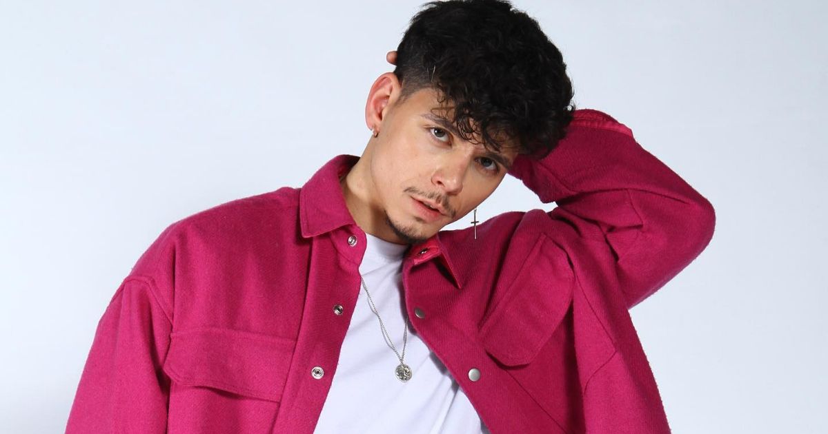 Emilian e singur din nou! Ce vrea artistul de la viitoarea lui iubită ...