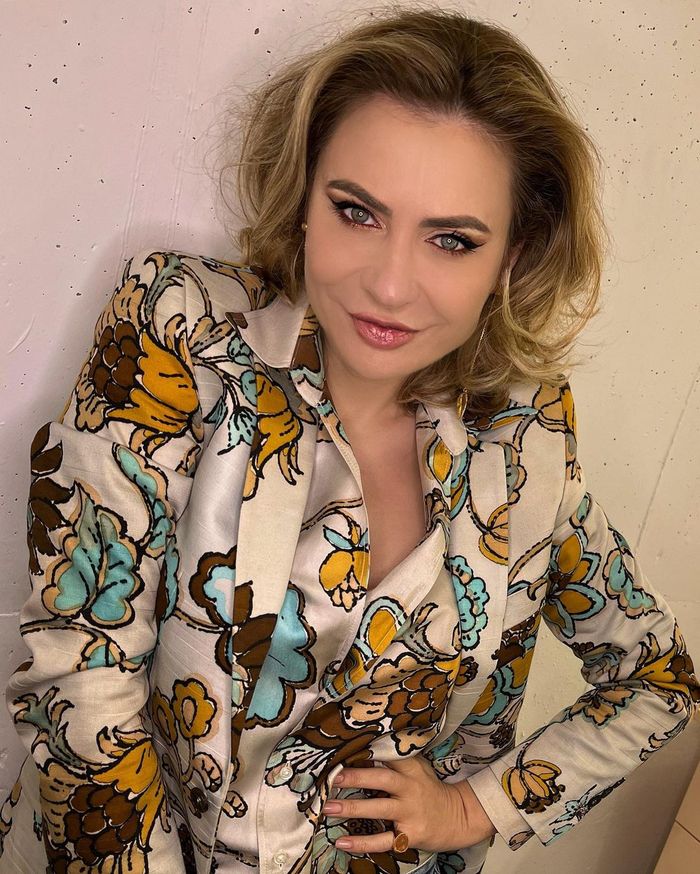 Povești inspiraționale din viața vedetelor. Vezi cum a reușit Adina ...