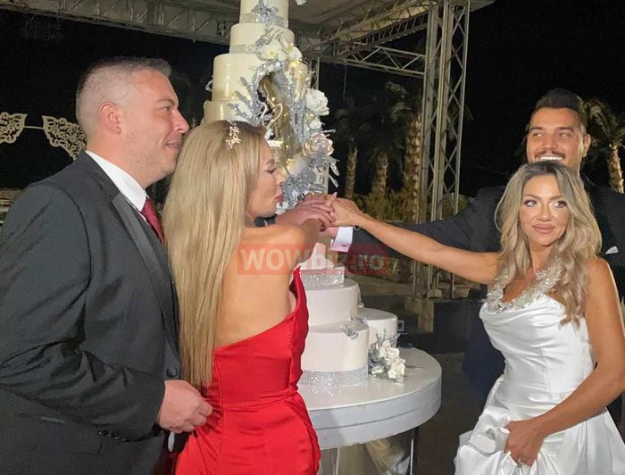 Primele imagini cu tortul spectaculos de la nunta lui Bursucu și a ...