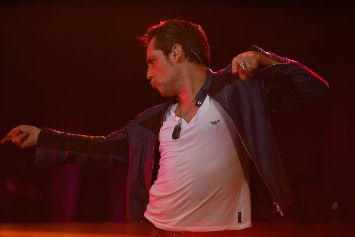 Cine este Ștefan Bănică Junior? Biografie: vârstă, studii, carieră ...