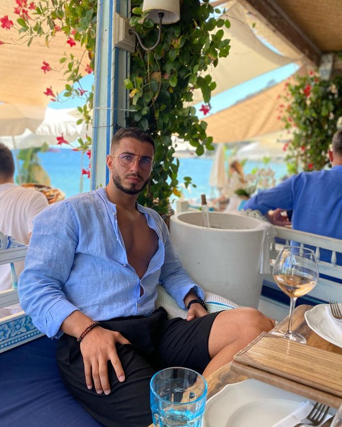 Alin Simoiu a pus mâna pe telefon și l-a sunat pe Marius Moise după ...