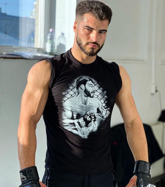 Cine este Iancu Sterp? Biografie: vârstă, carieră, familie. Află totul ...