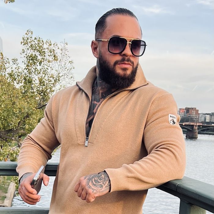 Ce afaceri are Meko? Tatăl celebrului „Selim the Kid” dezvăluie din ce ...