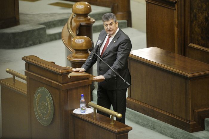 Câți copii are Gabriel Oprea? Vezi aici cine sunt și cu ce se ocupă ...