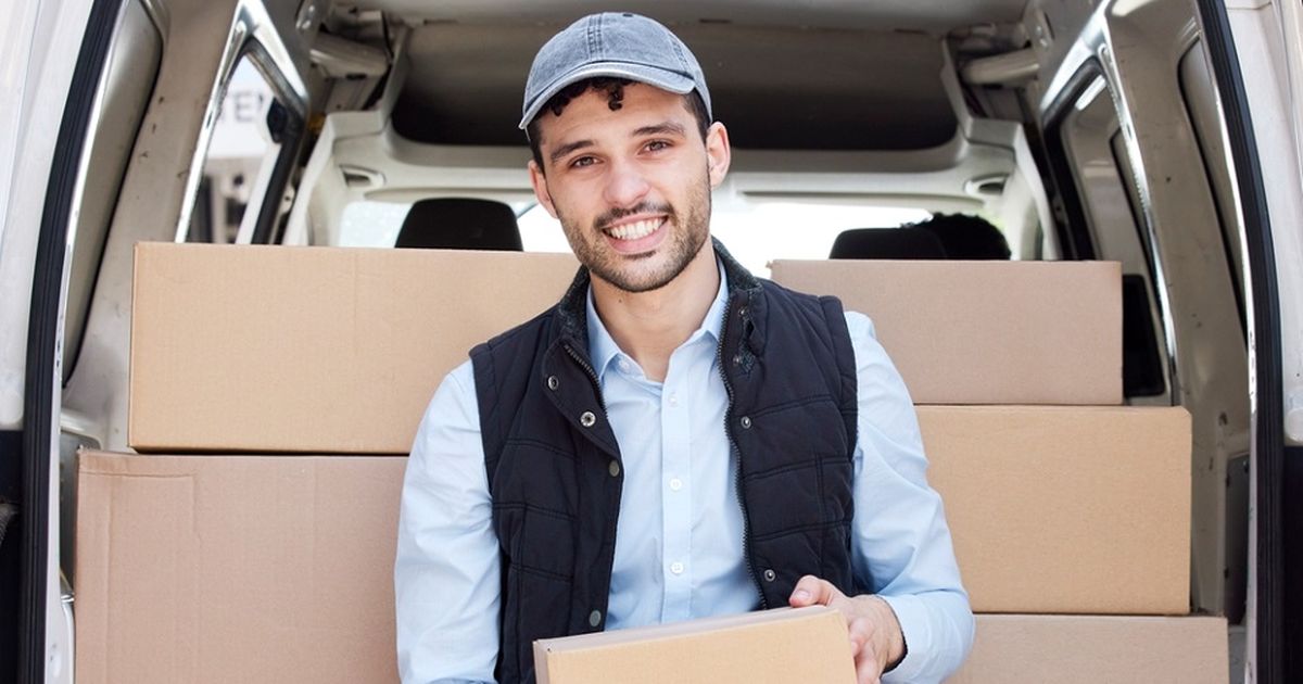 Ce înseamnă curieratul de tip drop-off și ce avantaje oferă? - WOWBiz
