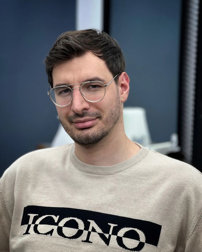 Cine este Alex Maxim de la Vocea României 2023? Finalistul a ...